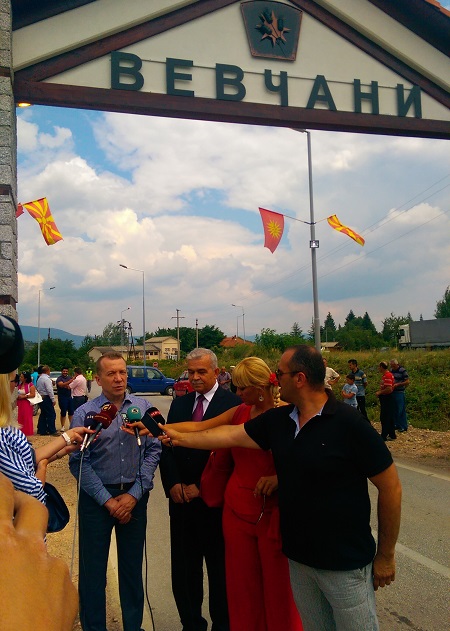 Vevcani Entrance Intersection Illuminated – Public Enterprise for State ...
